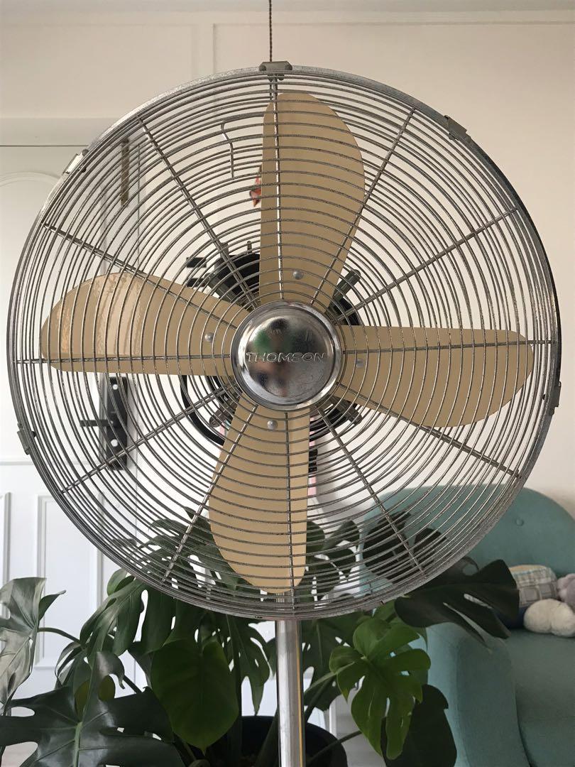 Retro Floor Stand Fan, Home Appliances, Cooling & Air Care on Carousell