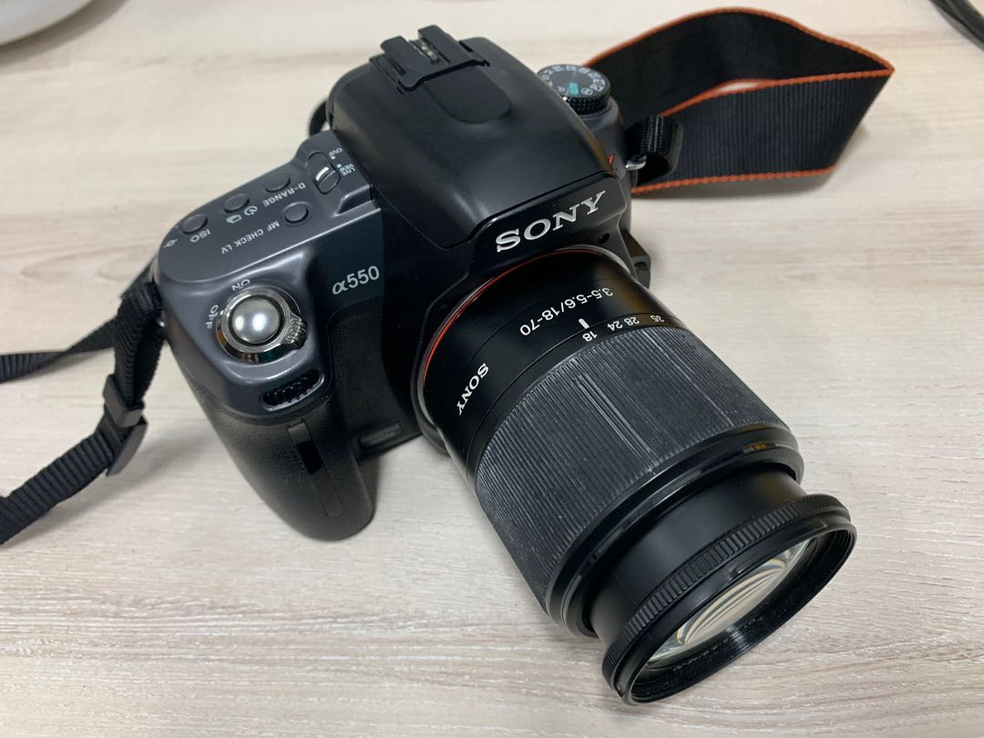 Sony α550 +18-70mm(3.5-5.6), Photography, Cameras on Carousell