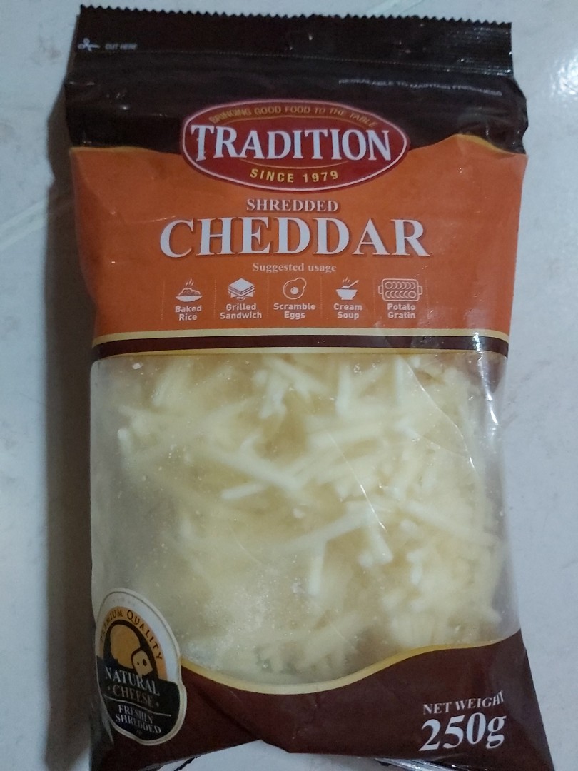 Tradition Shredded Cheddar Cheese, Food & Drinks, Packaged & Instant ...