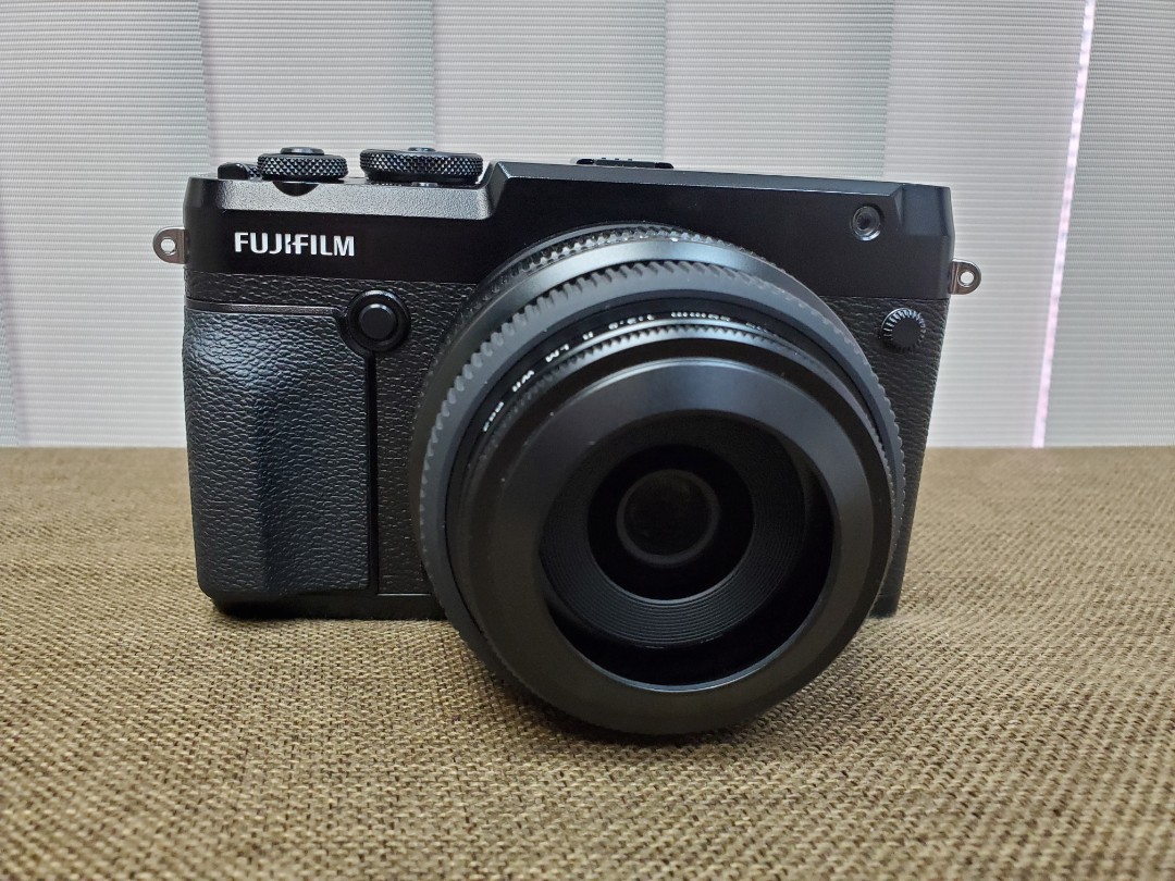 Fujifilm GFX 50R+GF50/3.5 lens+handgrip+M/GFX adapter, 攝影器材, 鏡頭及裝備 ...