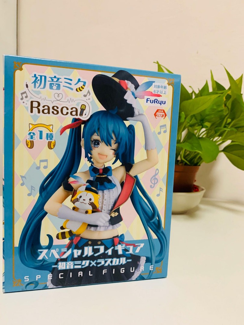 Hatsune Miku x Rascal Special Figure, Hobbies & Toys, Toys & Games on ...