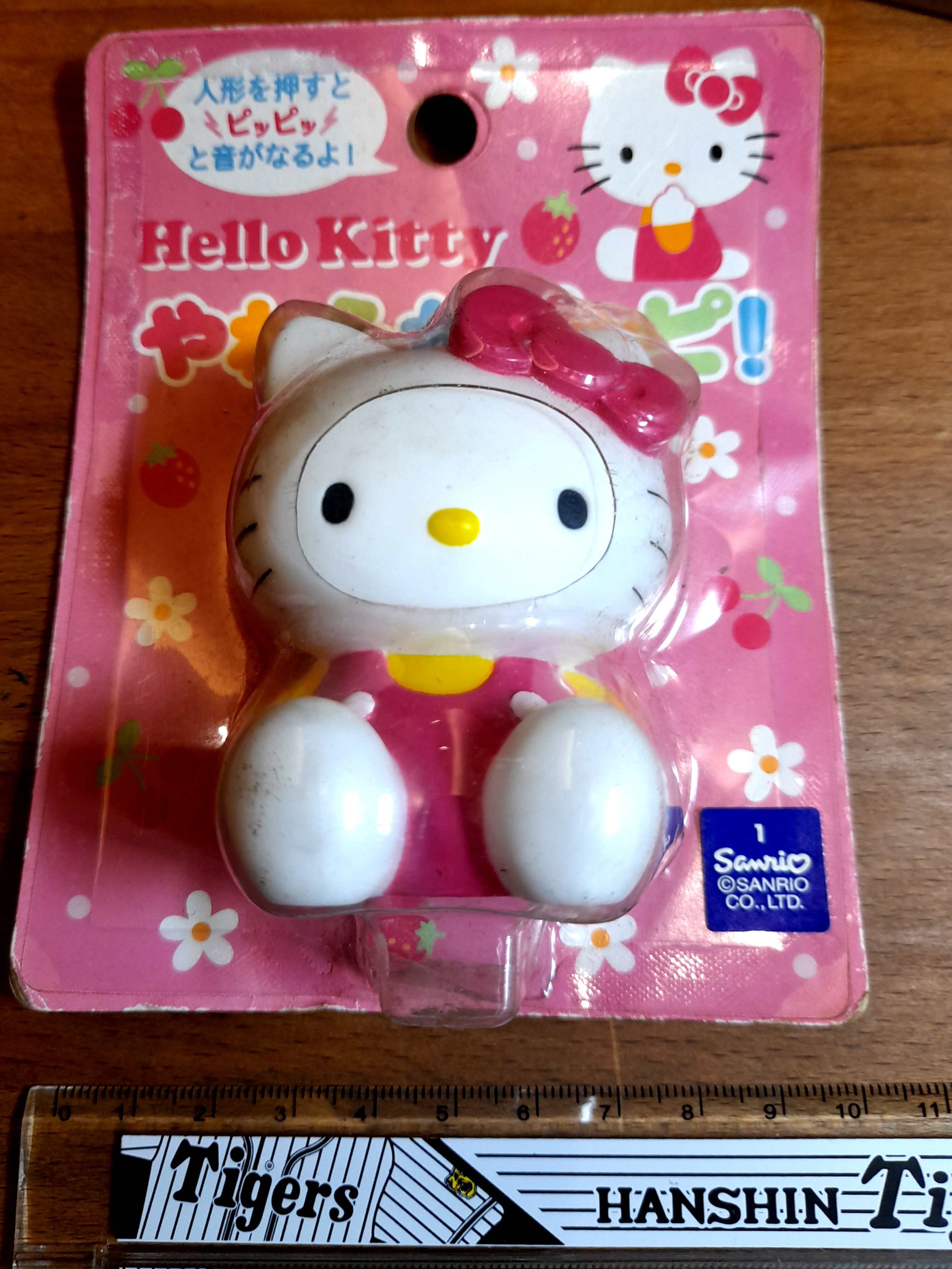 Hello Kitty Squishy, Hobbies & Toys, Collectibles & Memorabilia, Fan ...