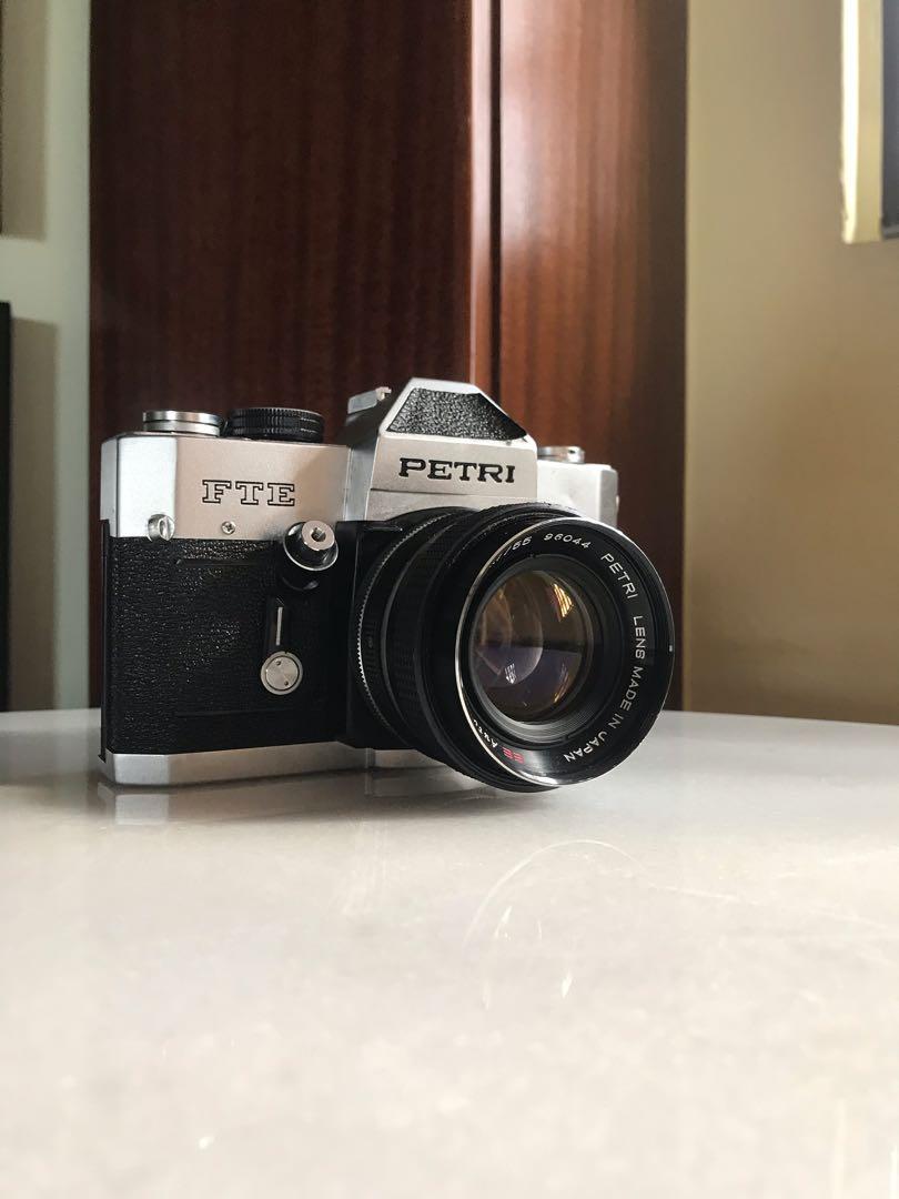 Petri FTE Film Camera with 55mm F1.7 and 135mm F3.5 Lens, Photography ...