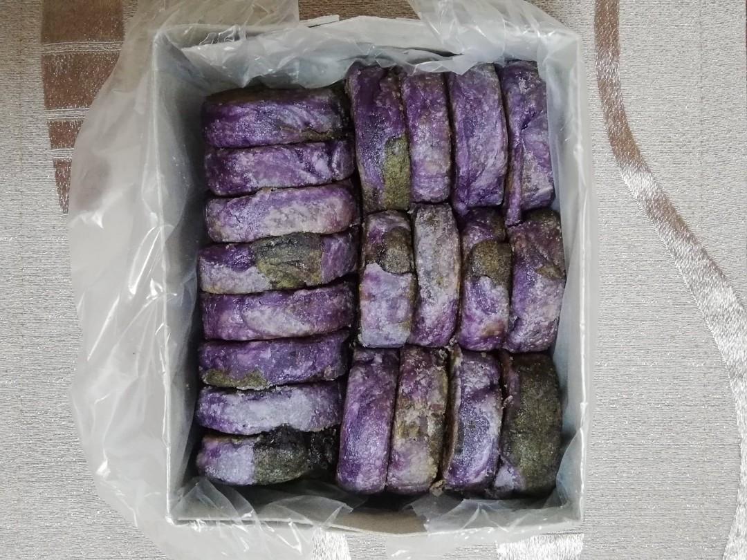 Saku Hopia - Munggo, Ube, Baboy Flavor, Food & Drinks, Local Eats on ...