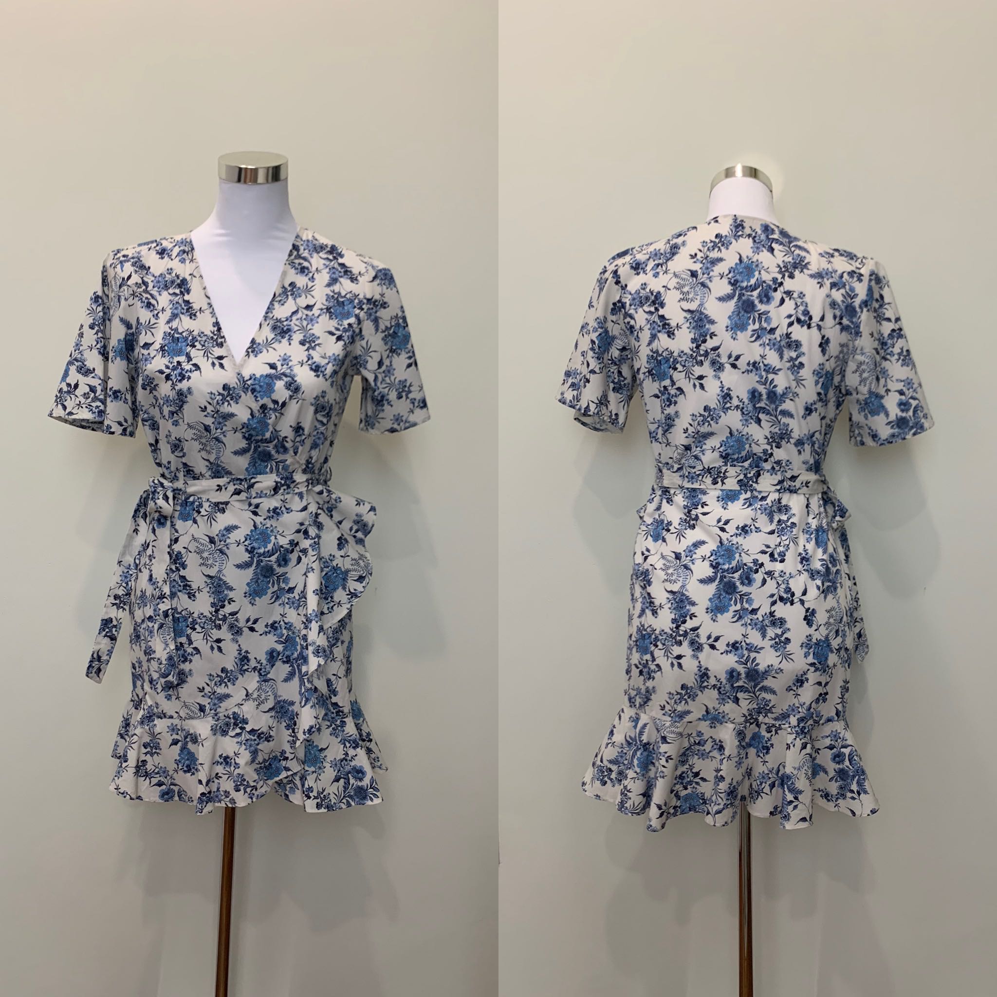 Topshop blue and white floral ruffle wrap dress, Women's Fashion ...