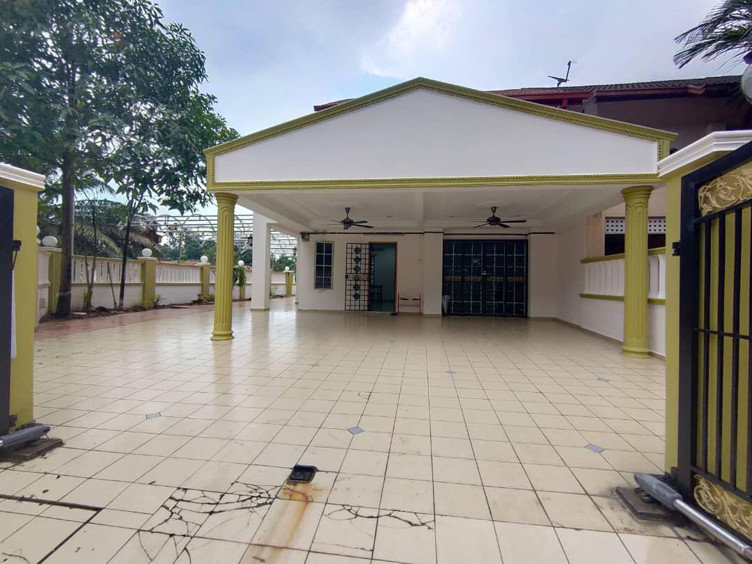 Double Storey Corner Lot, Property, For Sale on Carousell