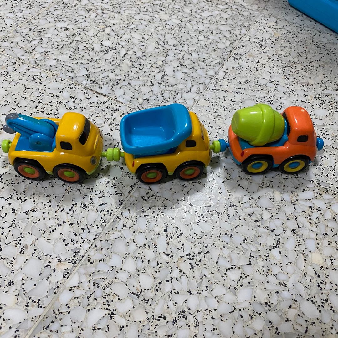 ELC magnetic construction vehicles set, Babies & Kids, Toys & Walkers ...