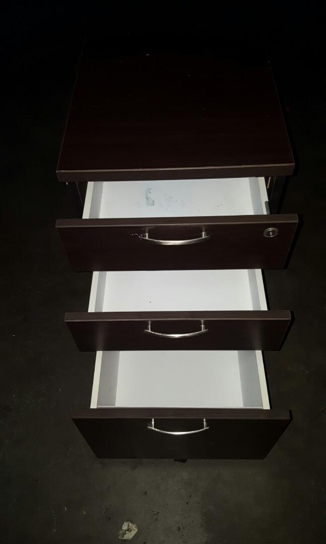 mobile pedestal with key roller only $50, Furniture & Home Living ...
