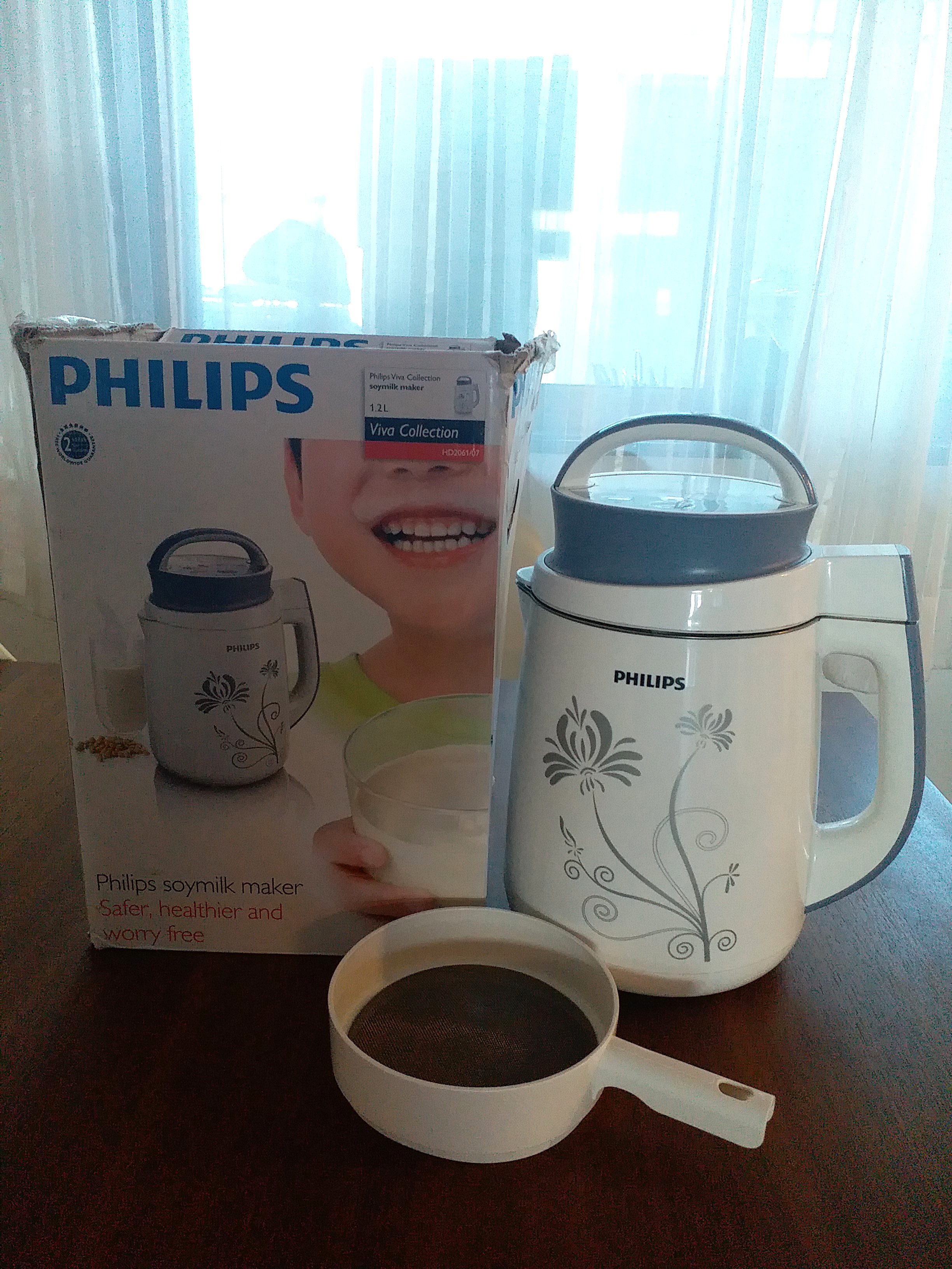 PHILIPS HD2061/7 Soymilk maker 豆漿機, 家庭電器, 廚房電器, 榨汁機及攪拌機 - Carousell