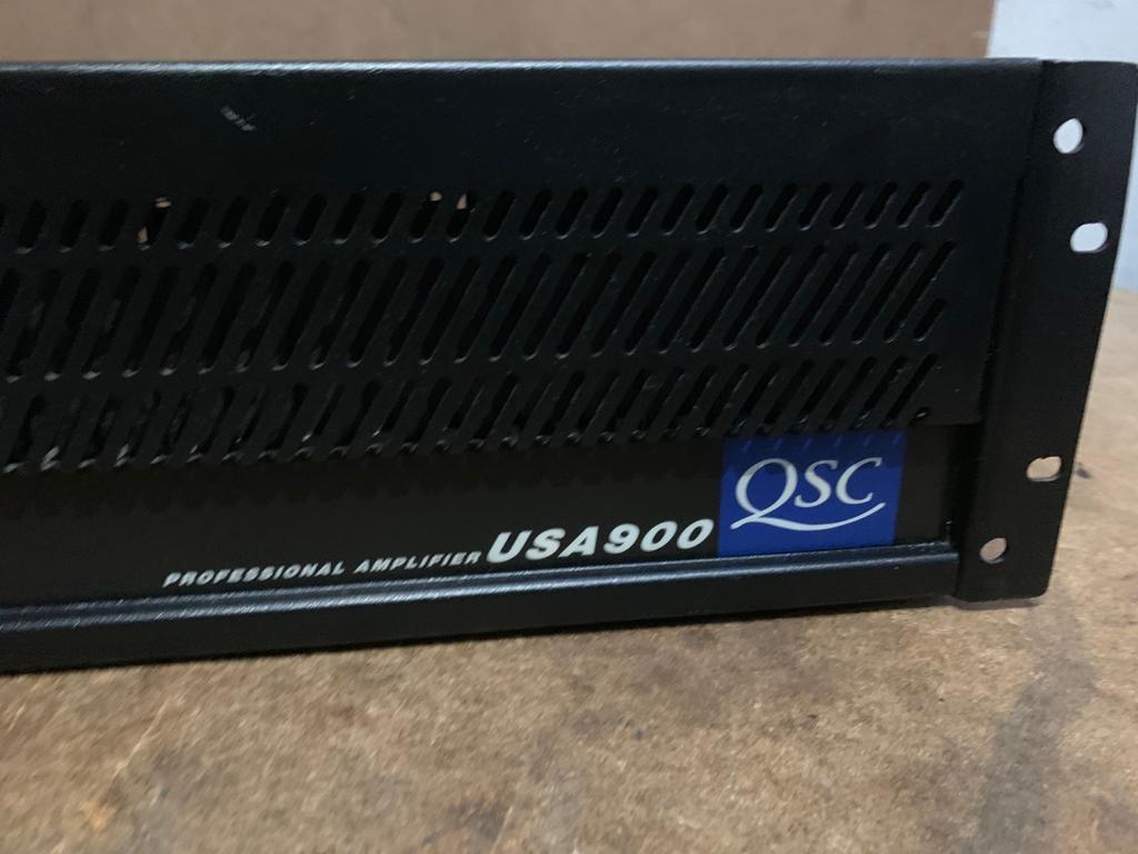 qsc usa 900 amplifier $1400, 音響器材, Soundbar、揚聲器、藍牙喇叭、耳擴 - Carousell