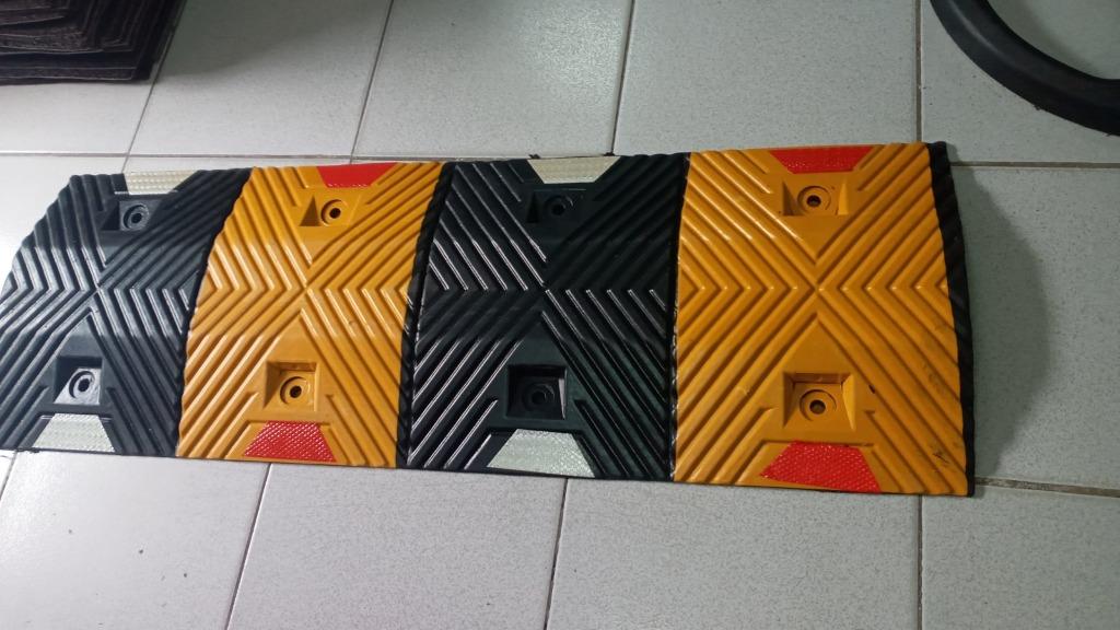 Rubber Speed Humps with Reflector, Sports Equipment, Other Sports ...