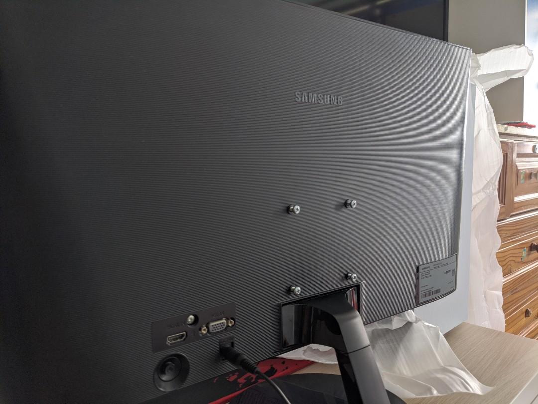 Samsung 24" LED Monitor s24f350fhe with mount on Carousell