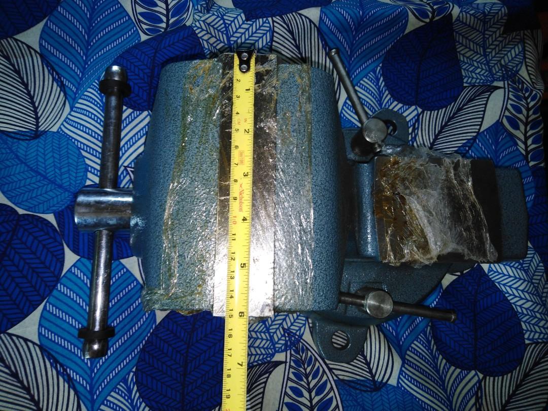 Vice clamp (GATO), Furniture & Home Living, Cleaning & Homecare ...