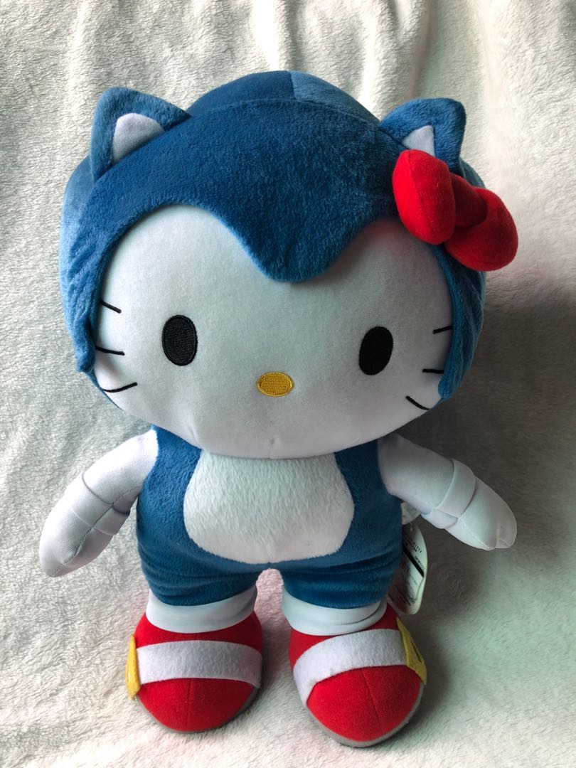 Authentic Rare Hello Kitty x Sonic, Hobbies & Toys, Toys & Games on ...