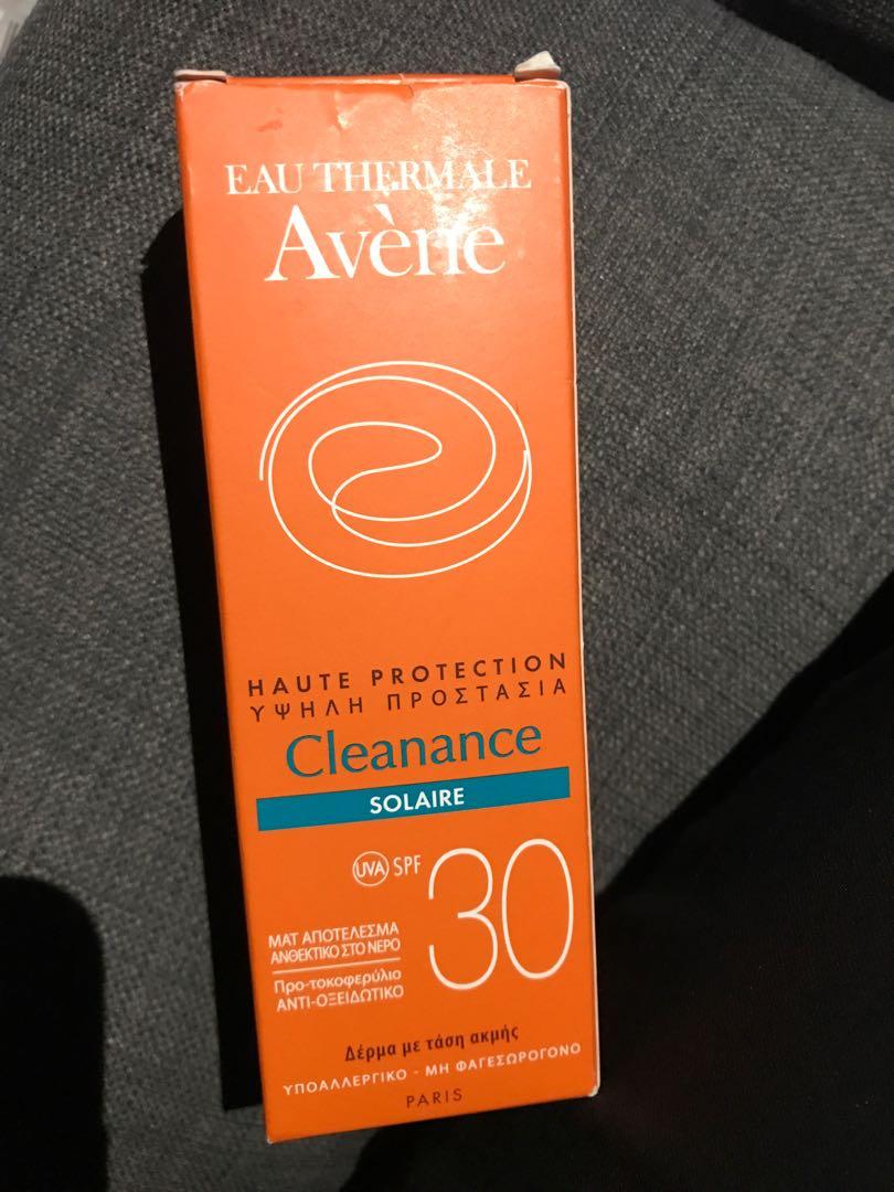 Avene Cleanance Sunscreen 30 spf, Beauty & Personal Care, Face, Face ...