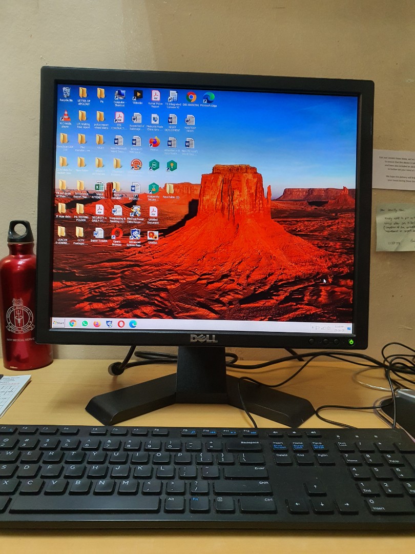 Dell/ HP/ monitor/ screen, Electronics, Computers, Others on Carousell