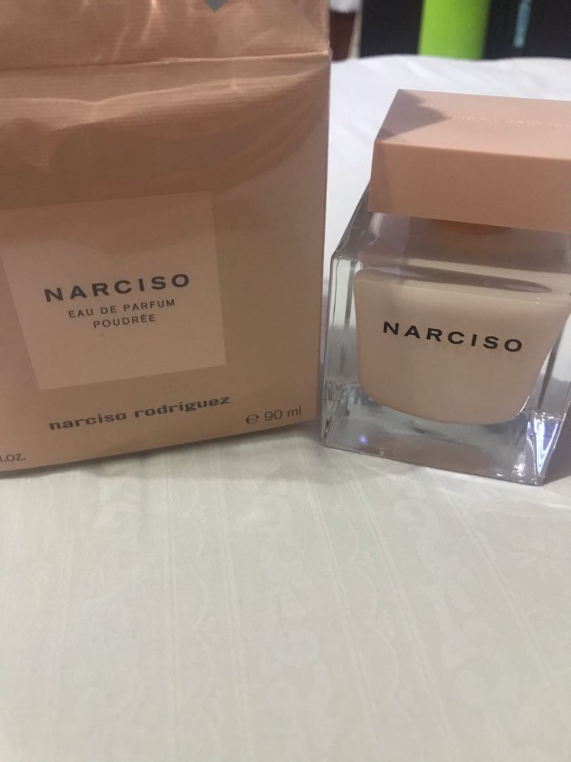 Narsico eau parfum poudree, Kesehatan & Kecantikan, Parfum, Kuku ...