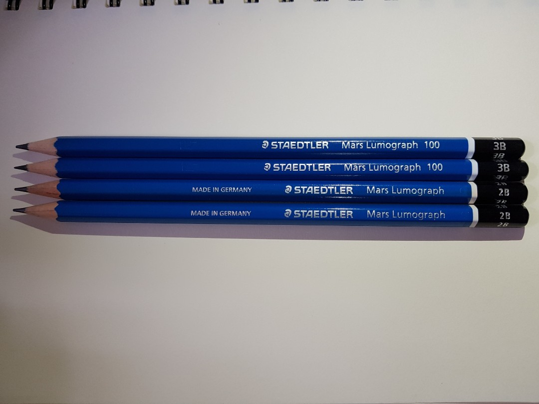STAEDTLER Mars Lumograph Graphite Wooden Pencil, Hobbies & Toys ...