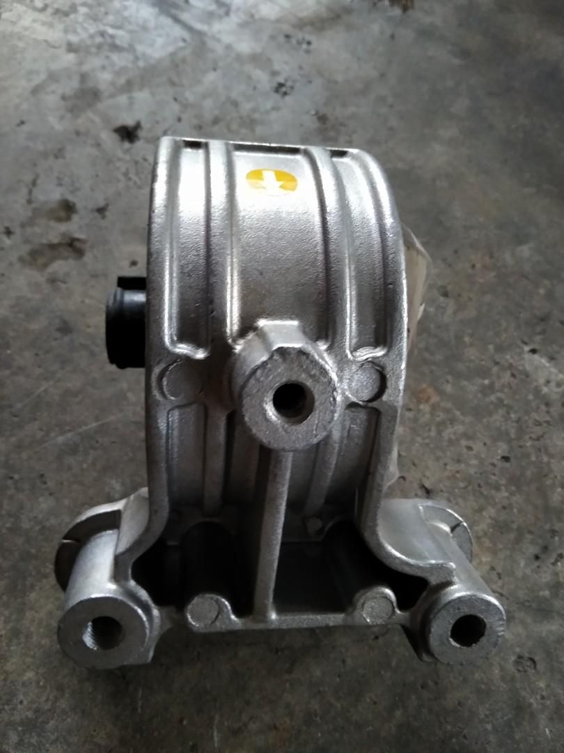 Viva engine mounting, Auto Accessories on Carousell