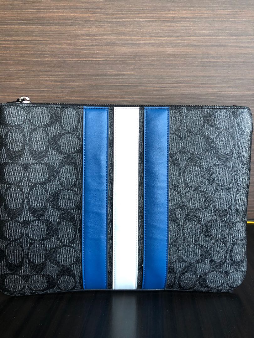 Coach Clutch, Luxury, Bags & Wallets on Carousell
