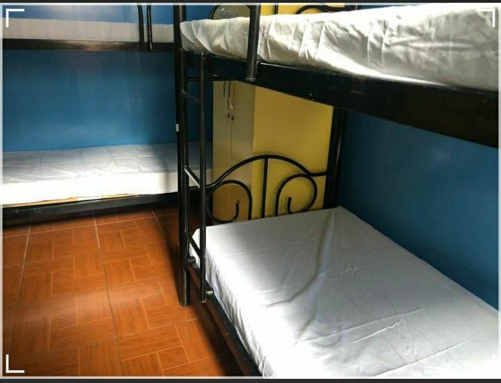 Apartment for Rent Mandaluyong Near Boni MRT, Property, Rentals, Room ...