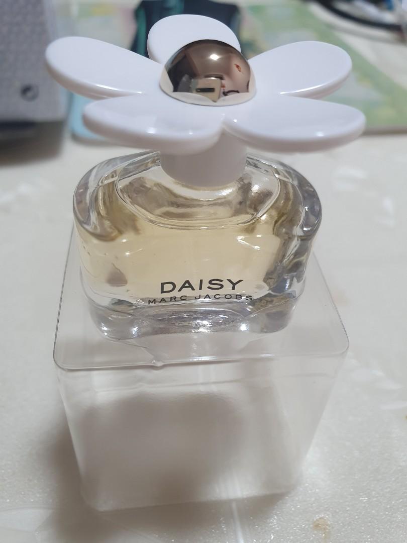 (Ready Stock) Marc Jacobs Daisy Perfume (Mini), Beauty & Personal Care ...
