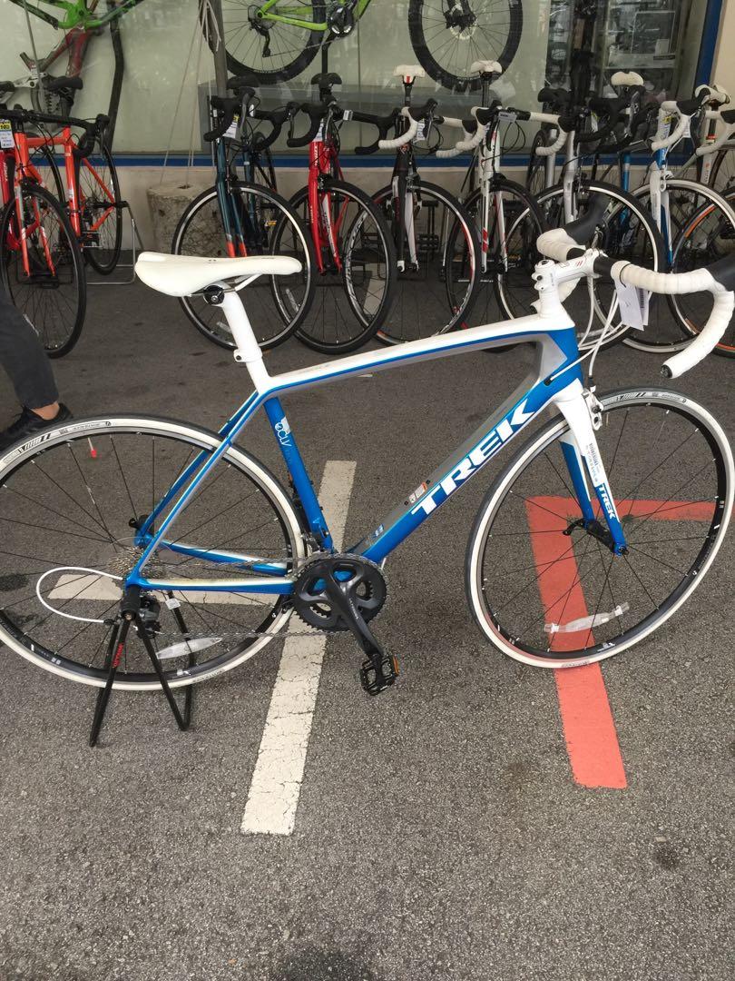 Road Bike Trek Madone 6.2c, Sports Equipment, Bicycles & Parts ...