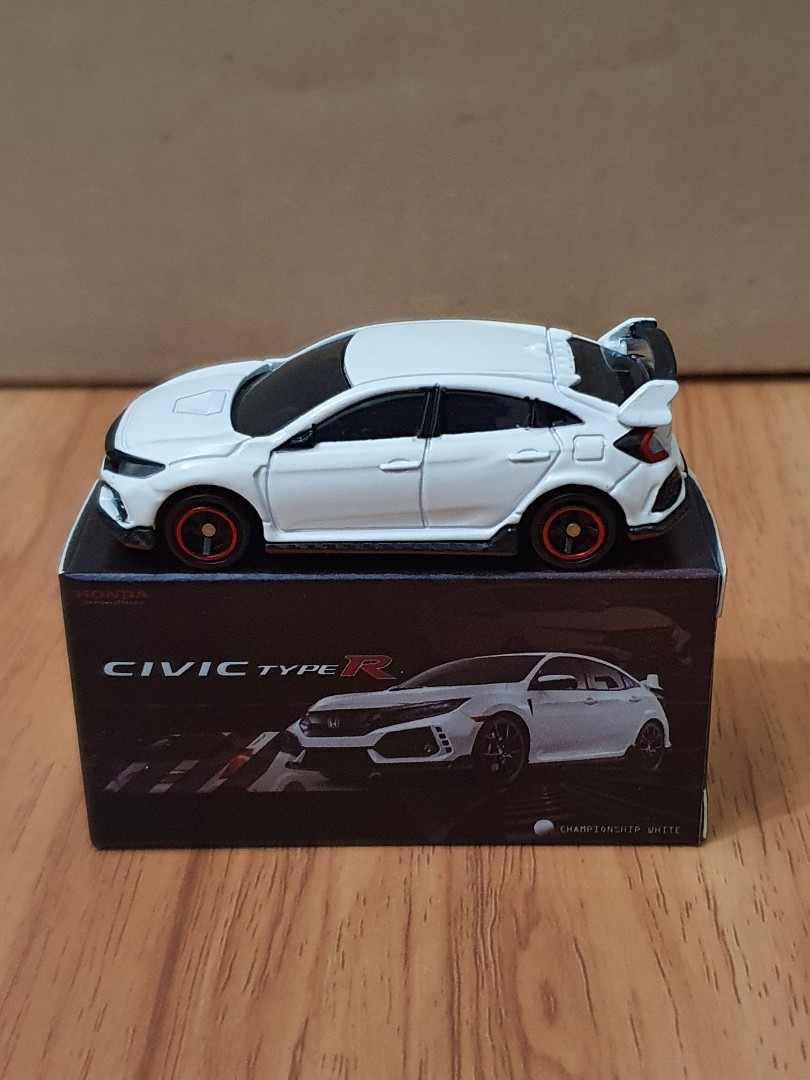 Tomica #58 Honda Civic Type R FK8 White, Hobbies & Toys, Toys & Games ...