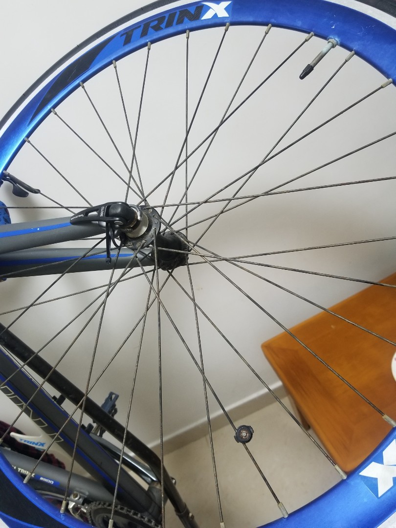 Trinx Original tire rims with tube., 運動產品, 單車及配件, 單車 - Carousell