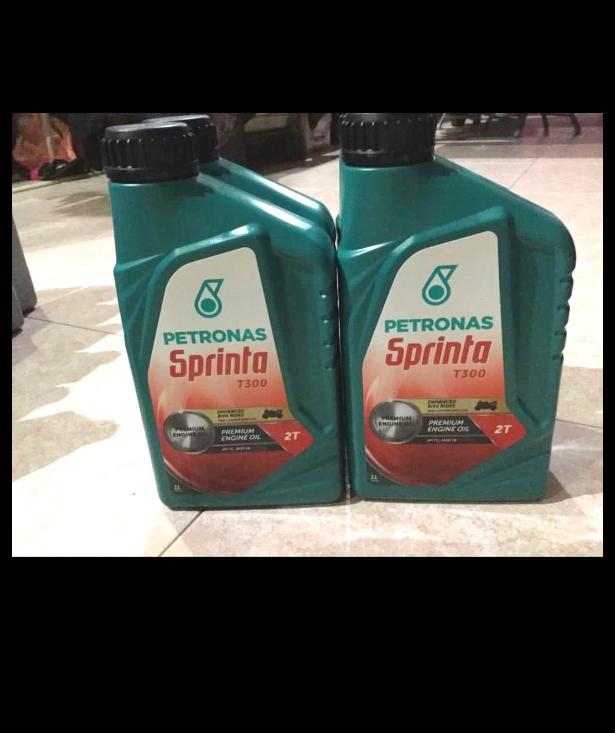 2T Petronas Sprinta T300 (1L), Motorcycles, Motorcycle Accessories on ...
