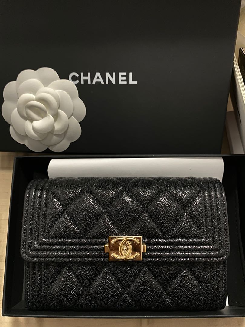 Chanel Wallet medium gold hardware , Women's Fashion, Bags & Wallets ...