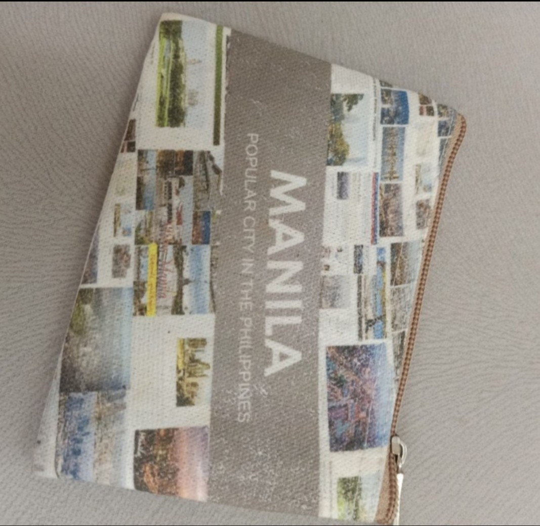 Dompet mini Manila, Desain & Kerajinan Tangan, Karya Seni di Carousell