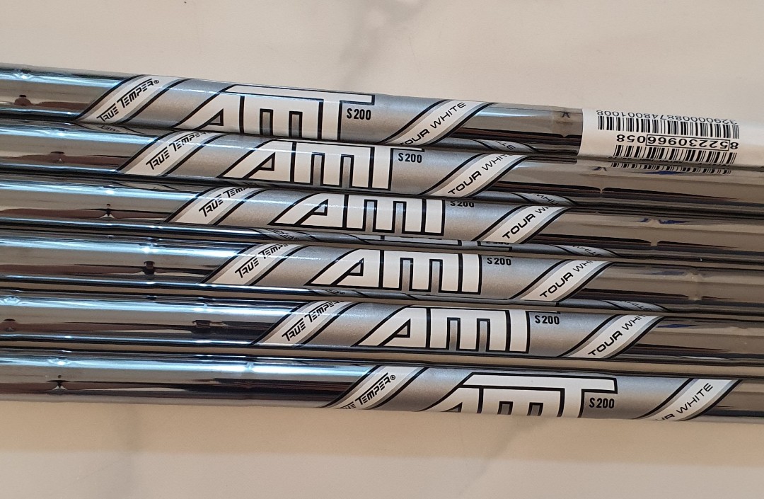 Dynamic Gold Tour White AMT Iron Golf Shafts (5 -P), Sports, Sports ...