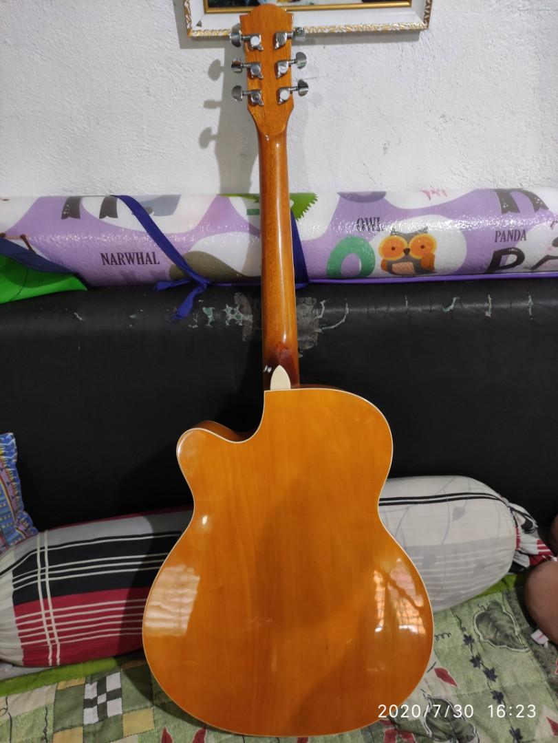 Grailton Acoustic guitar, Hobbies & Toys, Music & Media, CDs & DVDs on ...