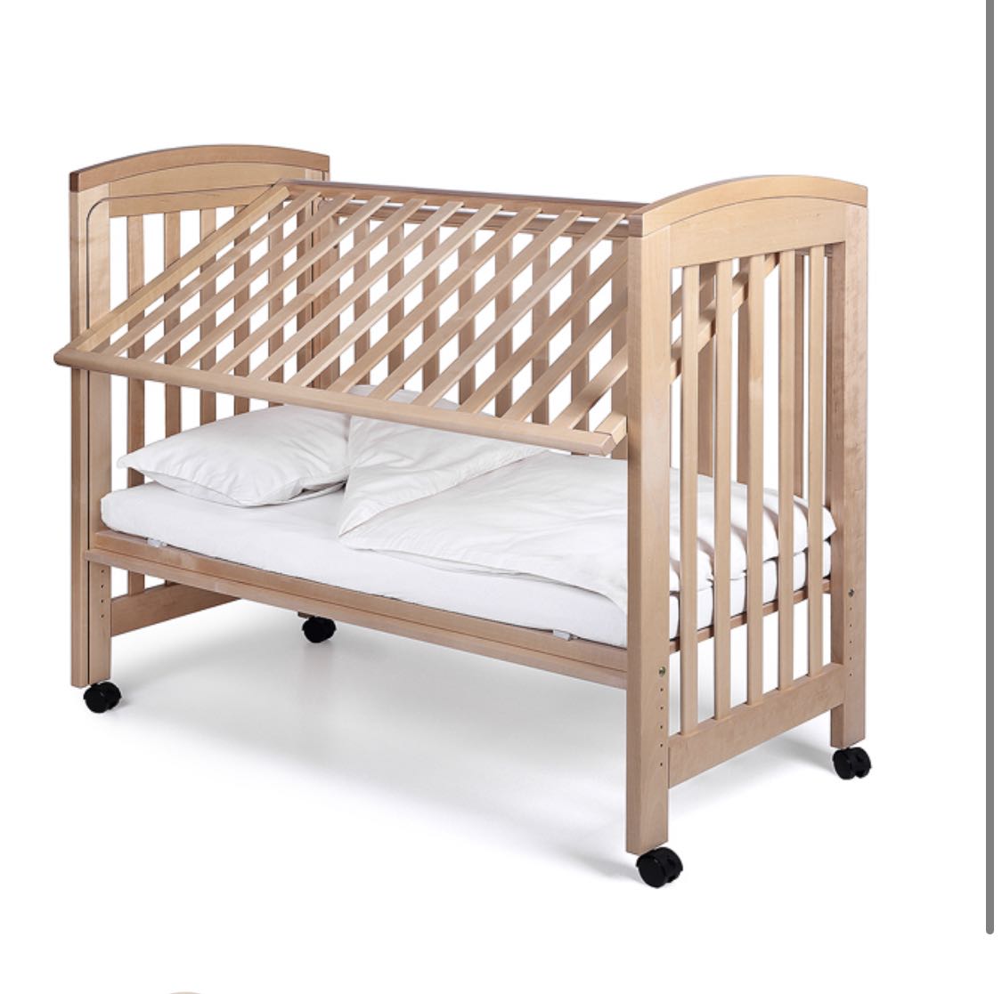 Troll nursery bed side cot (mother care), Babies & Kids, Baby Nursery ...