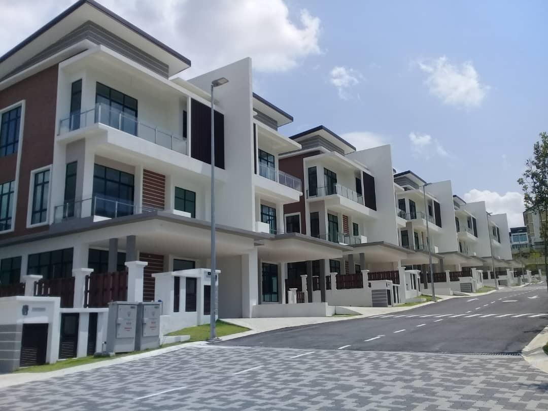 New 3 Storey Semi D House Kemensah Melawati Hulu Klang, Property, For ...