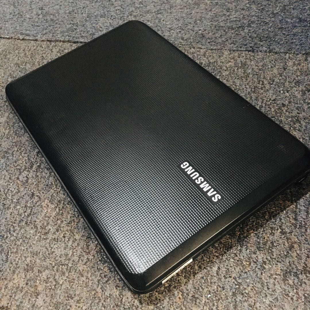 samsung i5 laptop, Computers & Tech, Laptops & Notebooks on Carousell