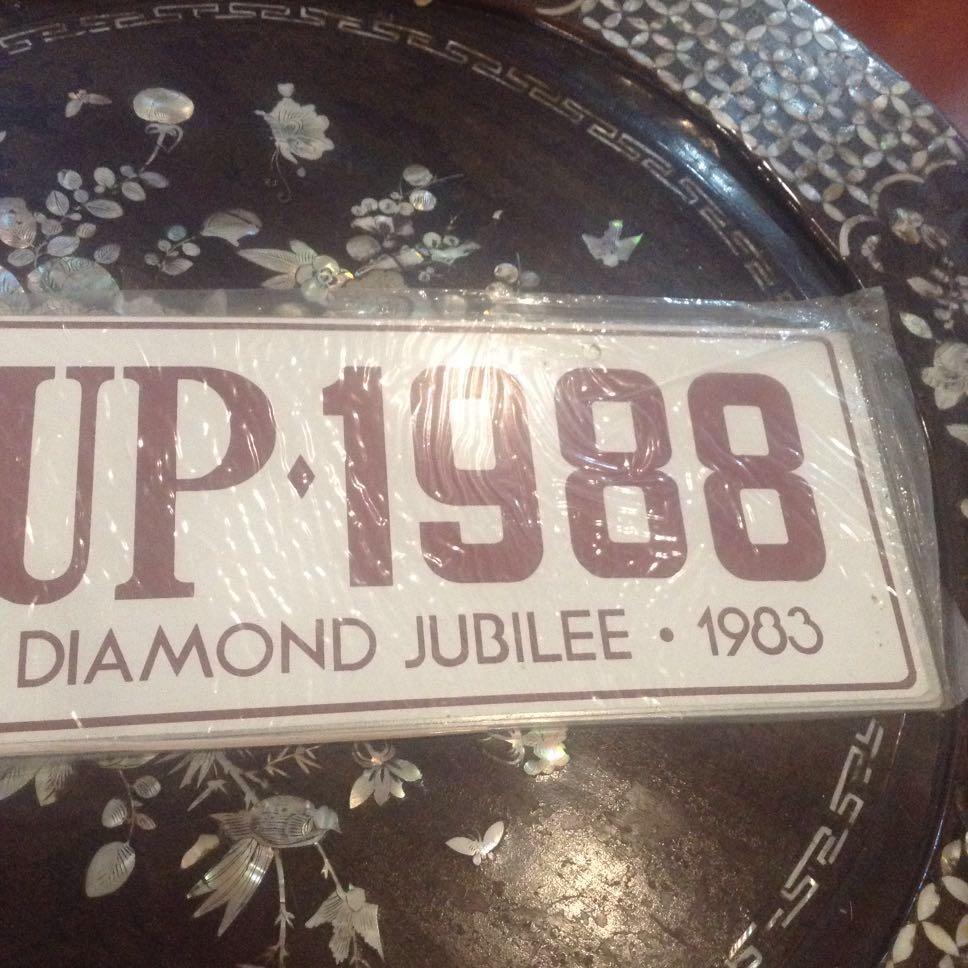 Vintage sealed UP Diamond tin Plate pair, Hobbies & Toys, Memorabilia ...