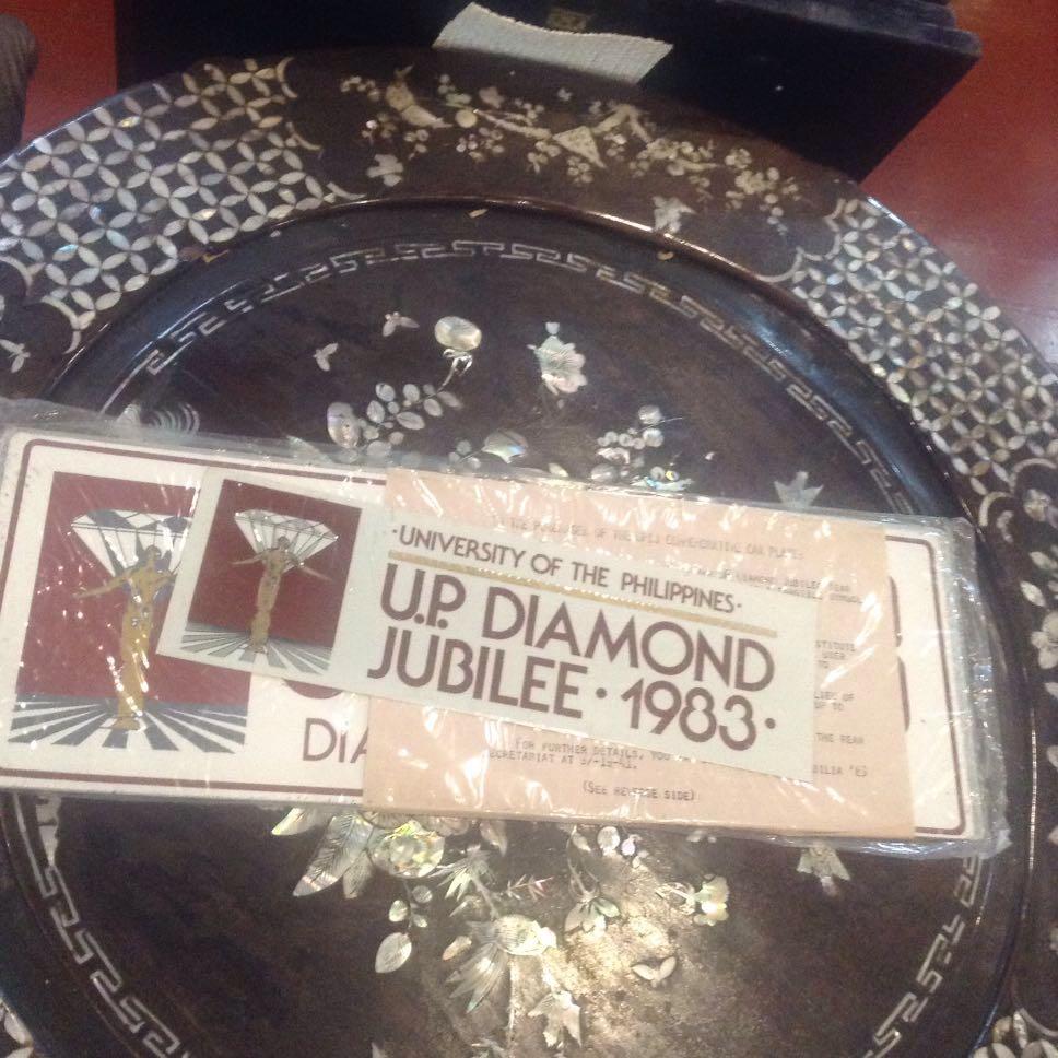 Vintage sealed UP Diamond tin Plate pair, Hobbies & Toys, Memorabilia ...