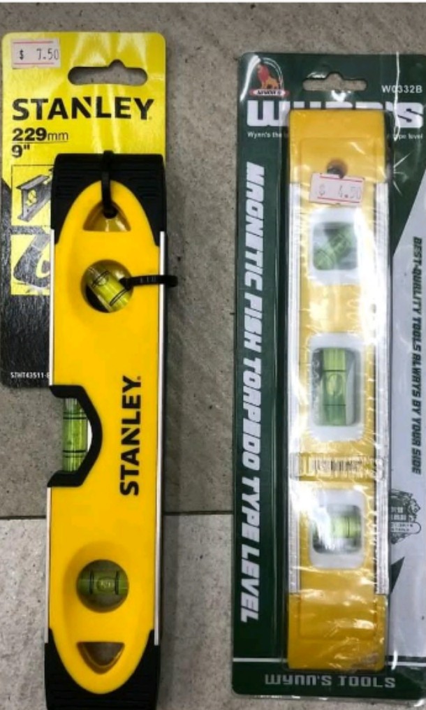 Water level ruler /spirit level, Everything Else on Carousell