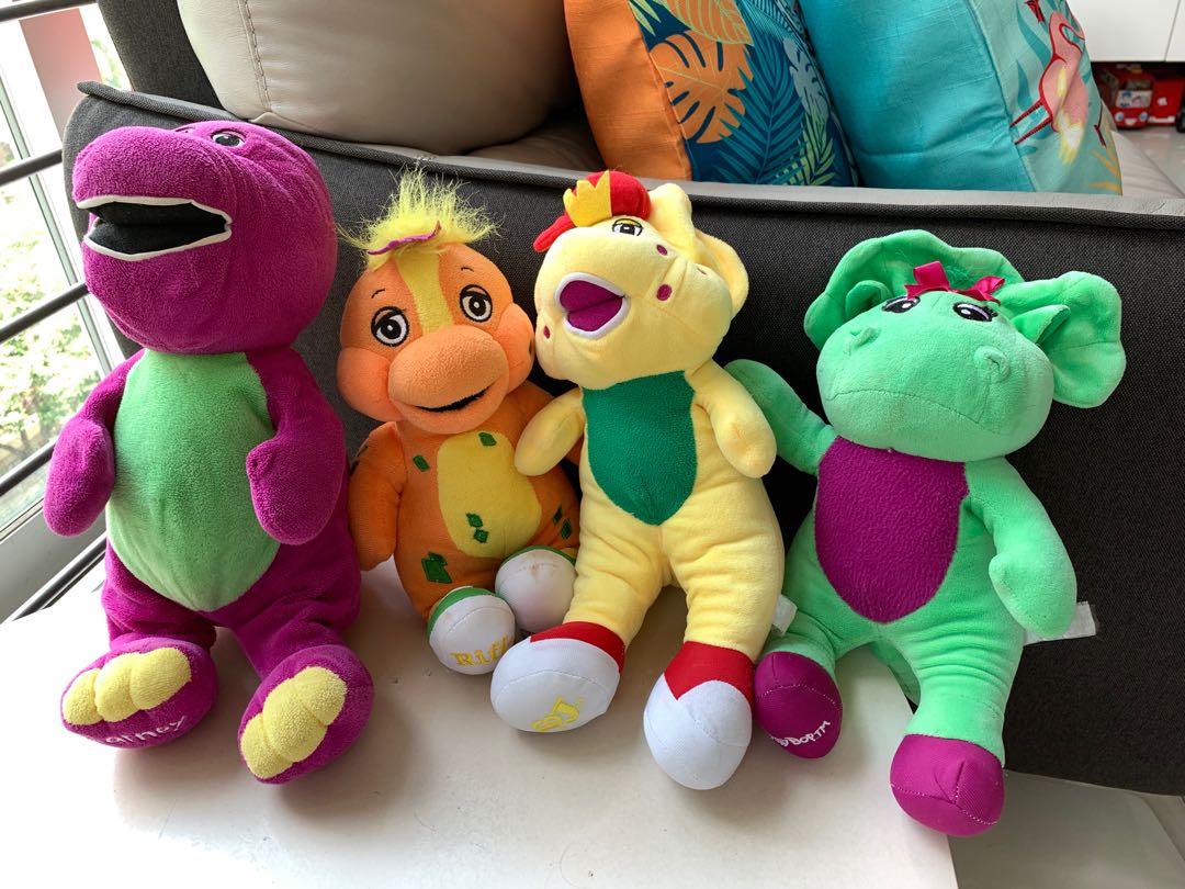 Barney Set soft toy, Hobbies & Toys, Toys & Games on Carousell