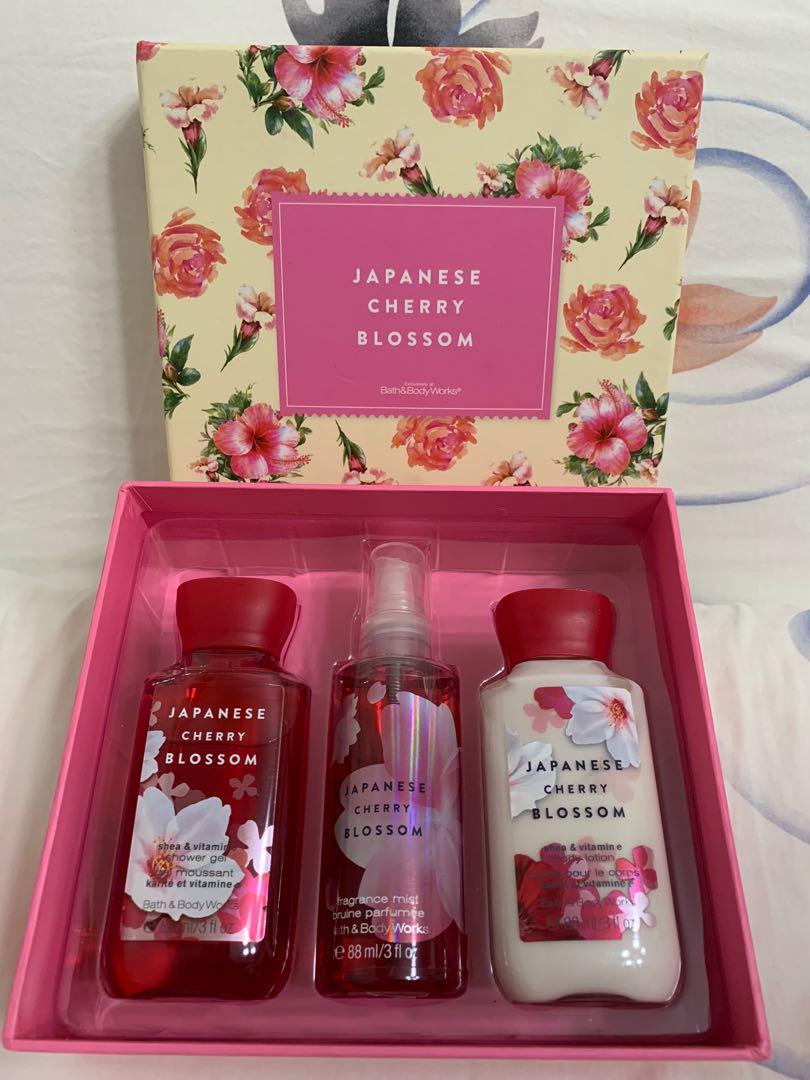 Bath & Body works JAPANESE CHERRY BLOSSOM gift set, Beauty & Personal Care, Bath & Body, Bath on ...