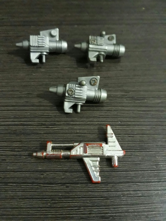 (Clearance Sale) Transformers vintage G1 Prowl Laser Gun + 3 launchers ...