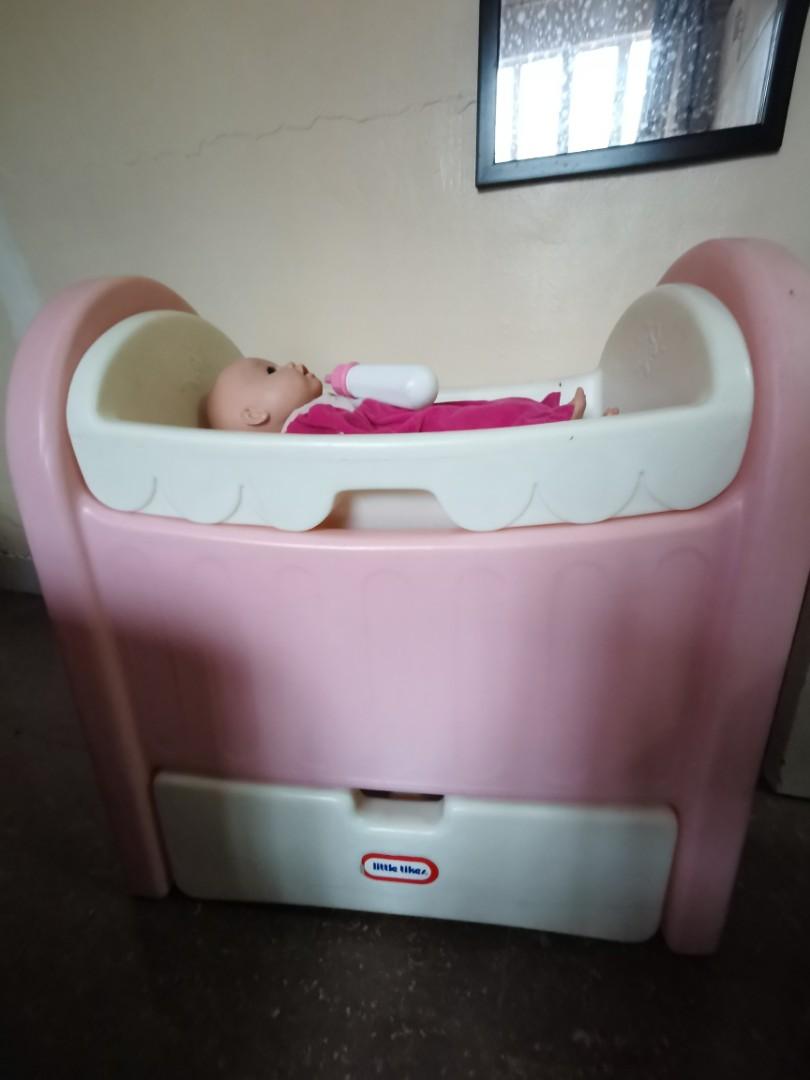 Little Tikes Pretend Play Crib, Hobbies & Toys, Toys & Games on Carousell