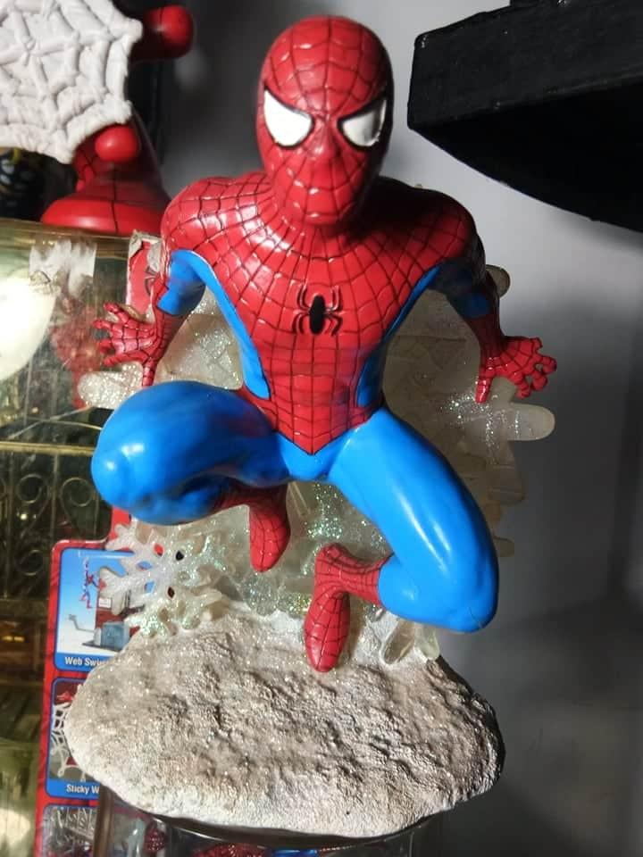 Marvel Heroes Roman Inc 2007 Spider-Man Statue with Snowflake Base ...