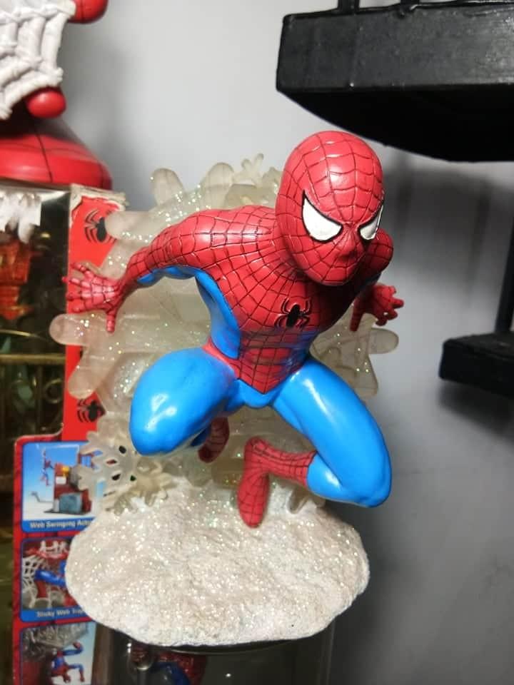 Marvel Heroes Roman Inc 2007 Spider-Man Statue with Snowflake Base ...