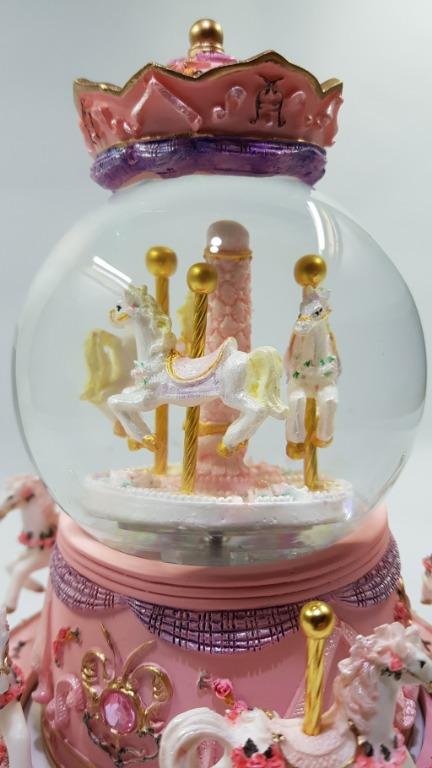 Merry-go-round Music Box Crystal Ball, Hobbies & Toys, Music & Media ...