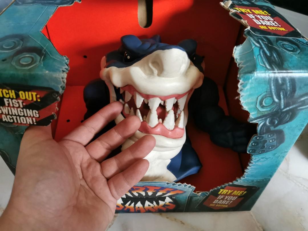Street sharks hand shark ripster, Hobbies & Toys, Toys & Games on Carousell