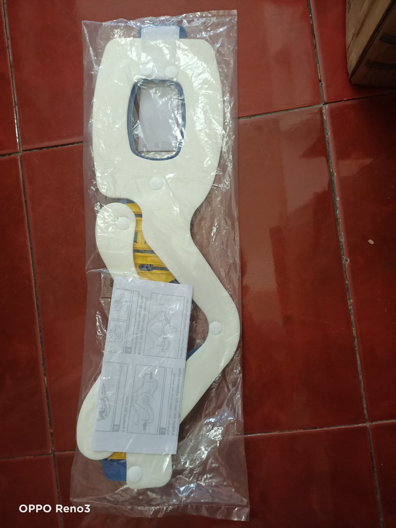 Breeze Nick, Beauty & Personal Care, Fragrance & Deodorants on Carousell