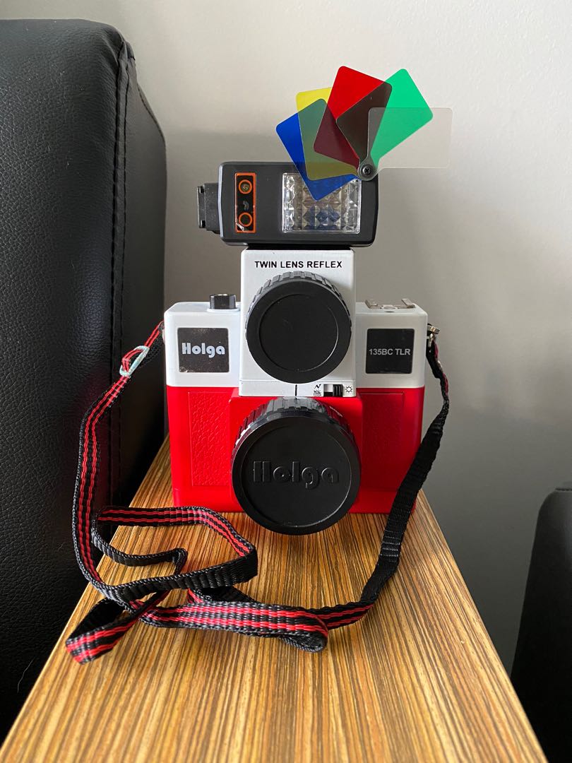 HOLGA 135BCTLR Twin Lens Reflex Camera with Flash Unit, Photography ...